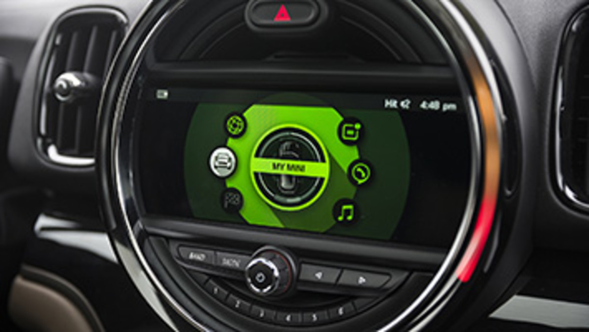 Longer, wider, still a Mini | 2017 Mini Countryman First Drive - Autoblog