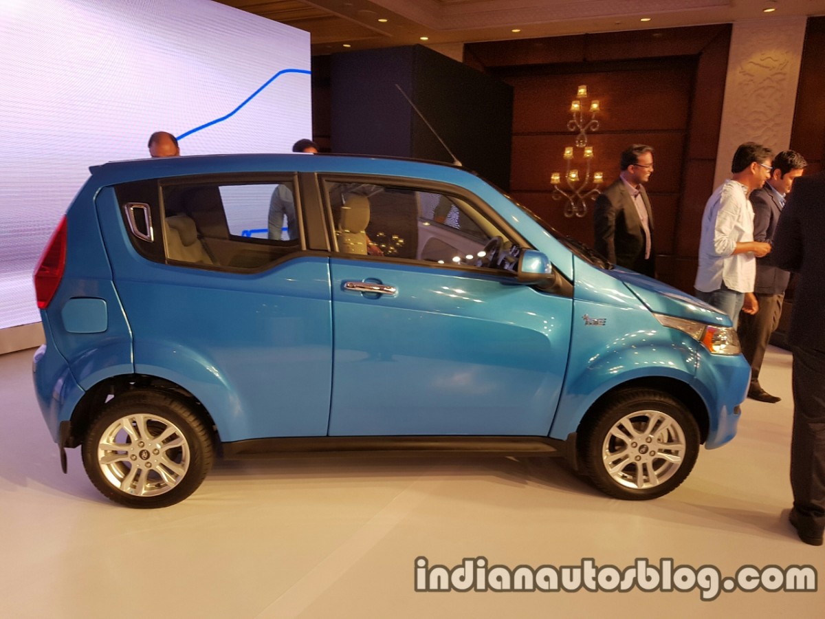 Mahindra debuts four door e20 electric vehicle Autoblog
