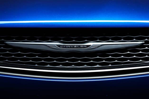 Chrysler 100, midsize CUV and plug-in hybrid minivan launch bid to go ...