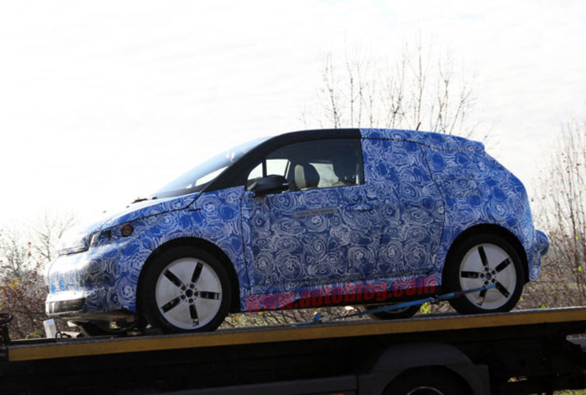 BMW i3 REx spotted packing range-extending engine - Autoblog