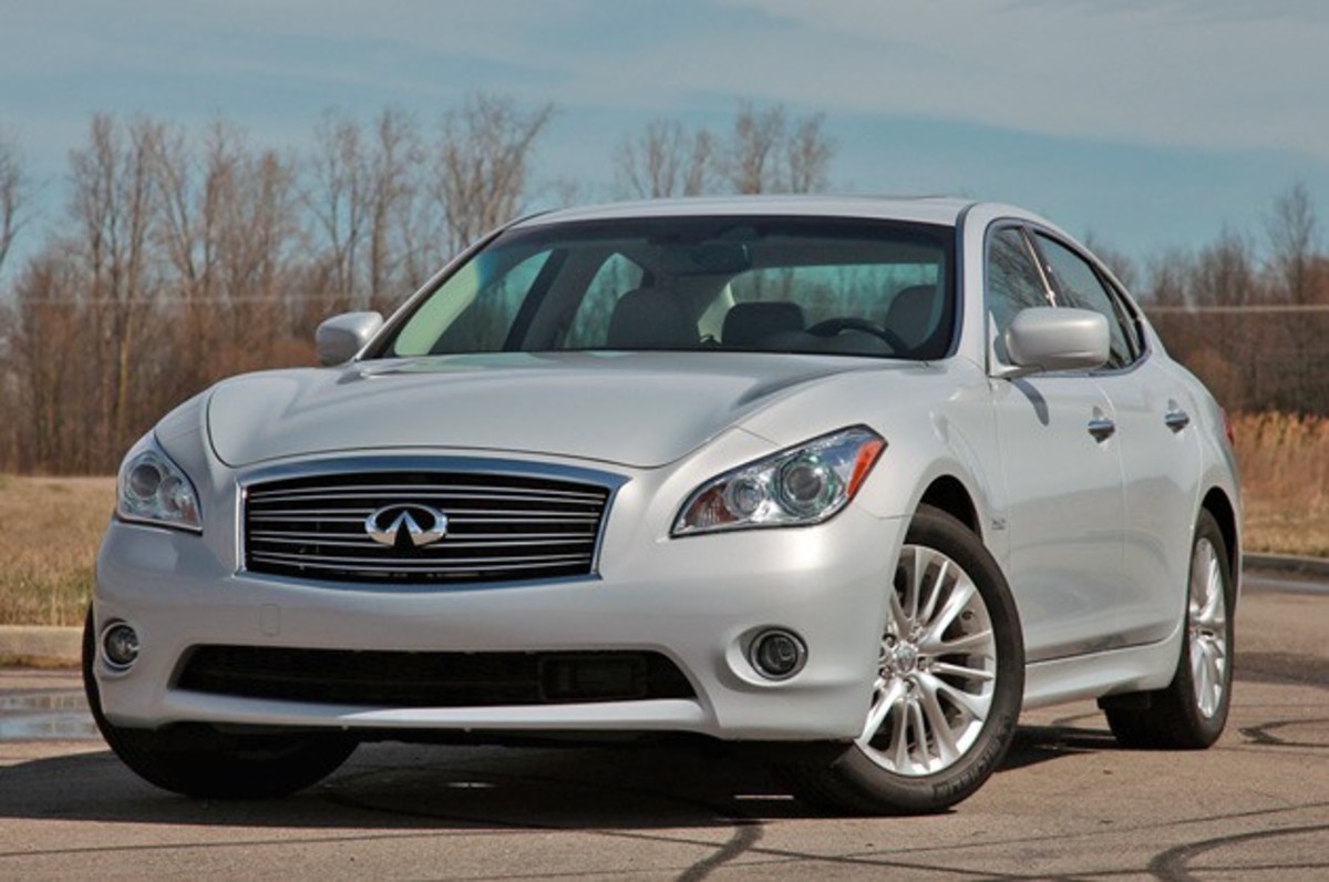 2012 Infiniti M35h - Autoblog
