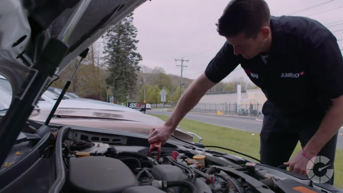 How to jump start a car - Autoblog