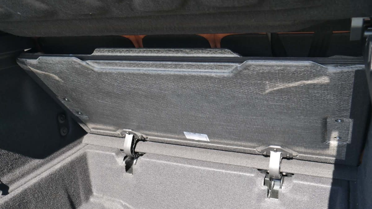 Mini Countryman Luggage Test: How much fits in the trunk? - Autoblog