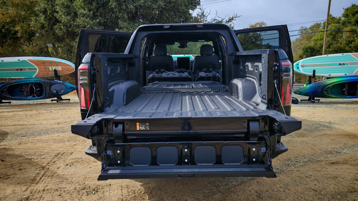 GMC Sierra EV first drive: A shockingly agile elephant - Autoblog