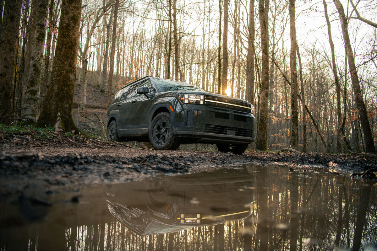 2025 Hyundai Santa Fe XRT review: off-road bruiser, or L.A. cruiser ...