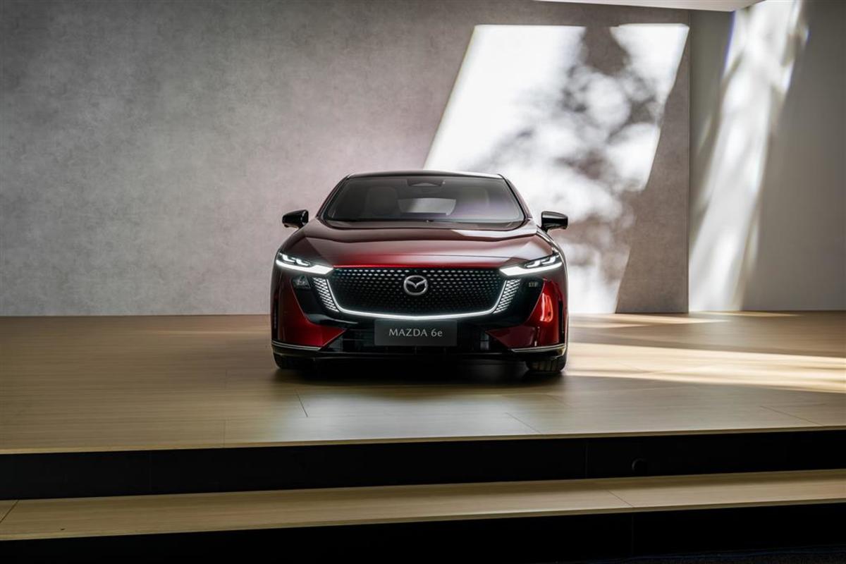 Mazda reveals the gorgeous 6e all-electric sedan - Autoblog