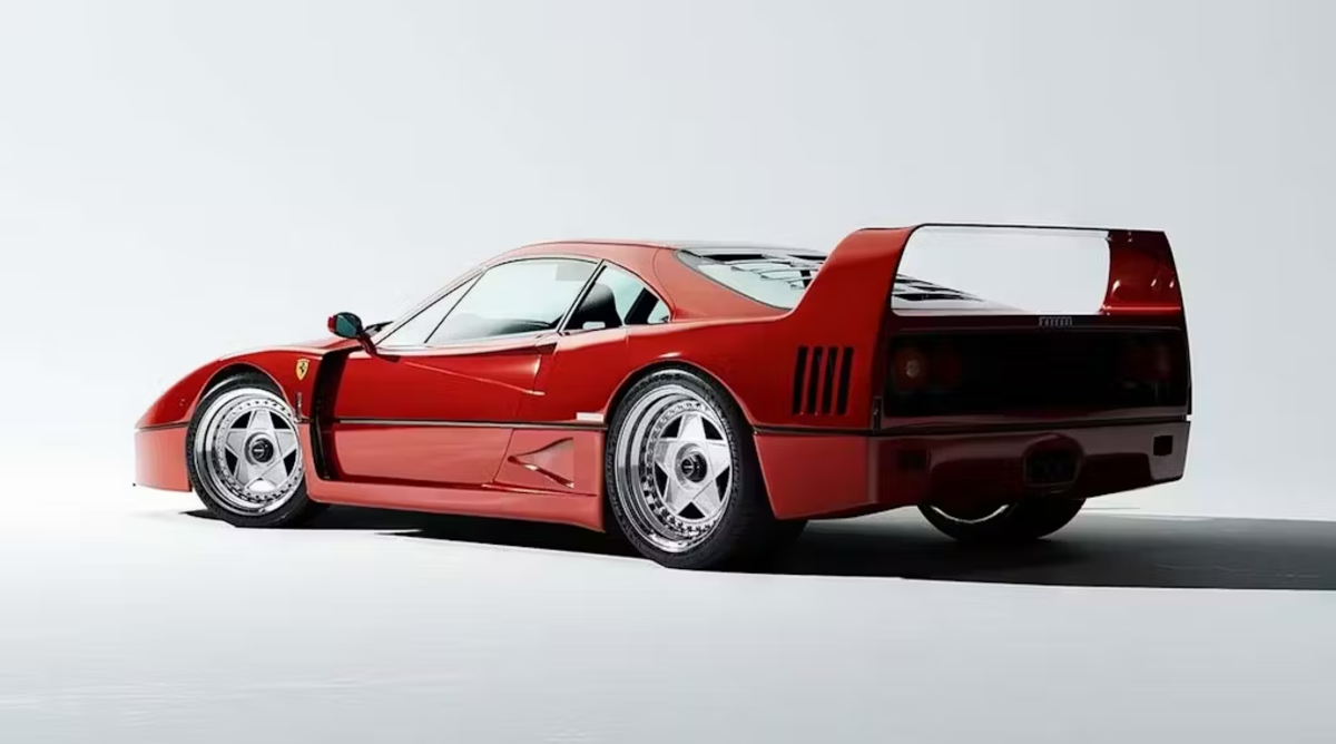 This restomodded Ferrari F40 from Officine Fioravanti might keep you ...