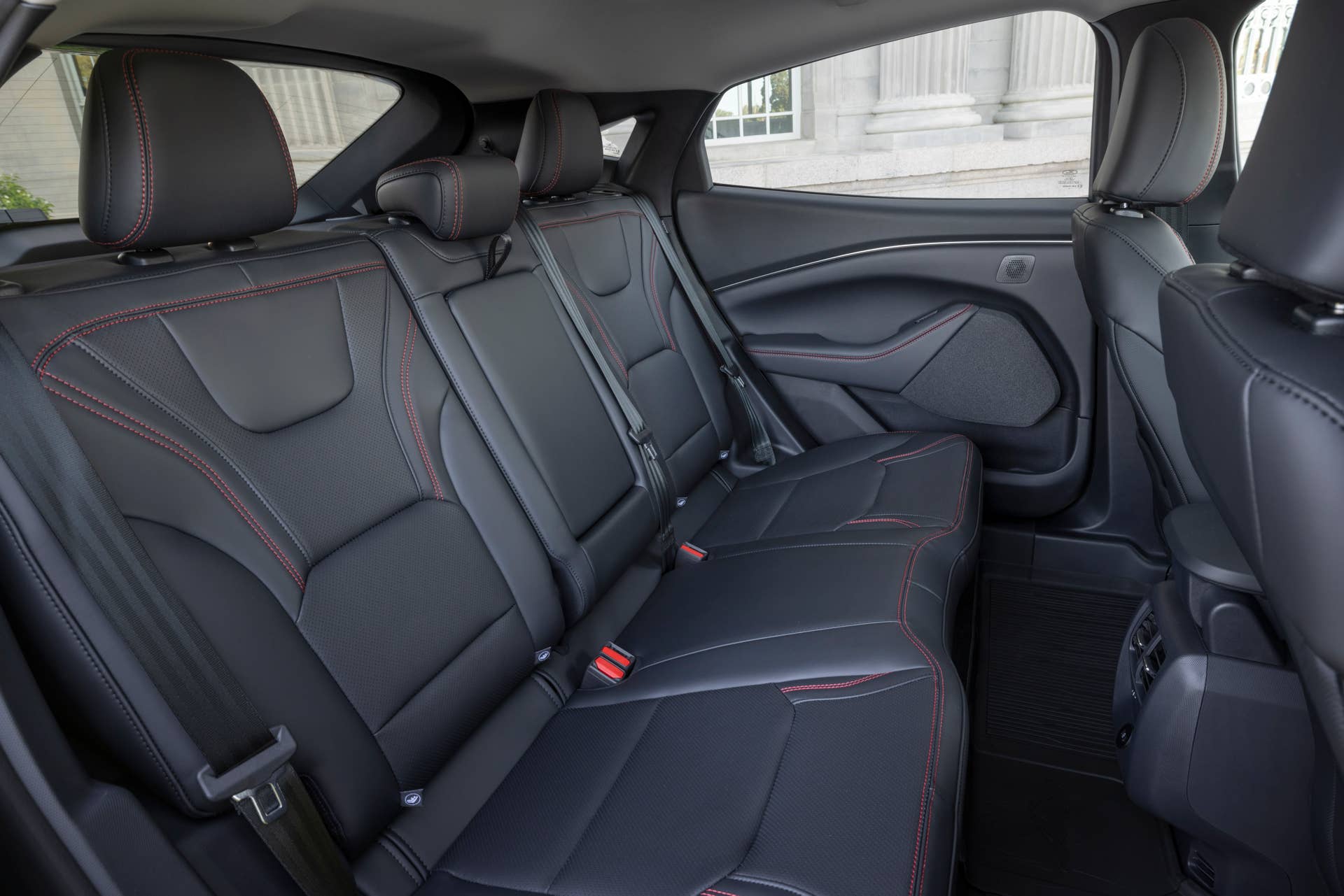 2025 Ford Mustang Mach-E: 5 reasons to love it, 2 reasons to think ...