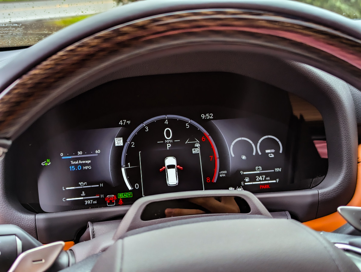 2025 Lexus LX 700h review: A hybrid SUV that defies expectations - Autoblog