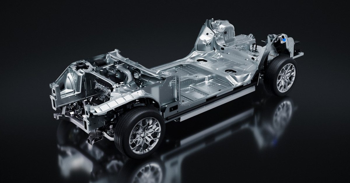 Stellantis reveals STLA Large platform with EV and ICE support - Autoblog