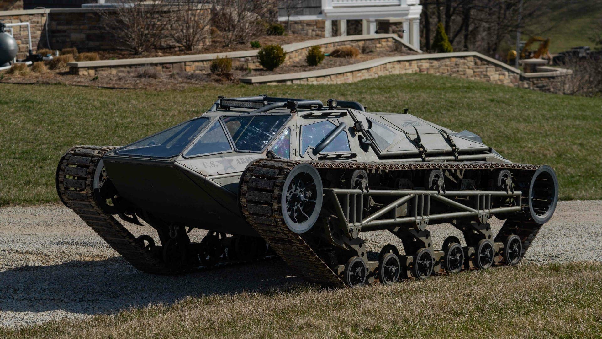 Ripsaw tank from 'The Fate of the Furious' is heading to auction - Autoblog