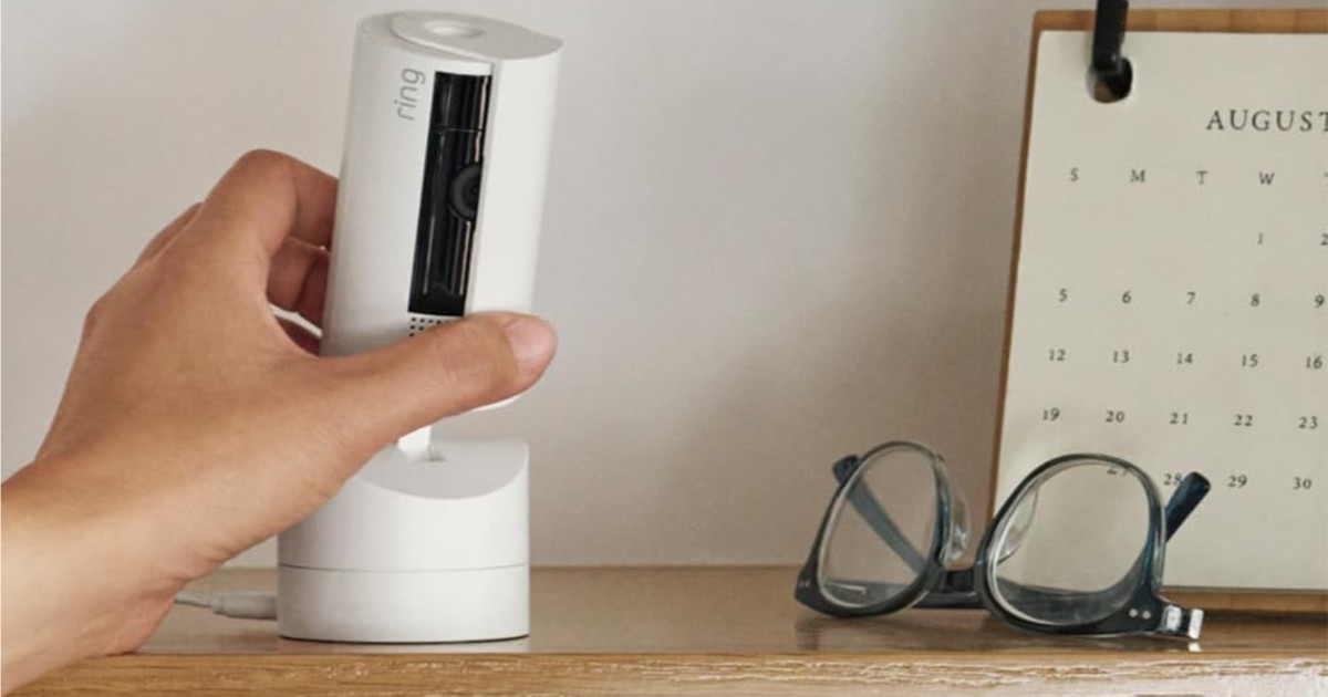 Ring's newest indoor security camera pans and tilts for 360-degree ...