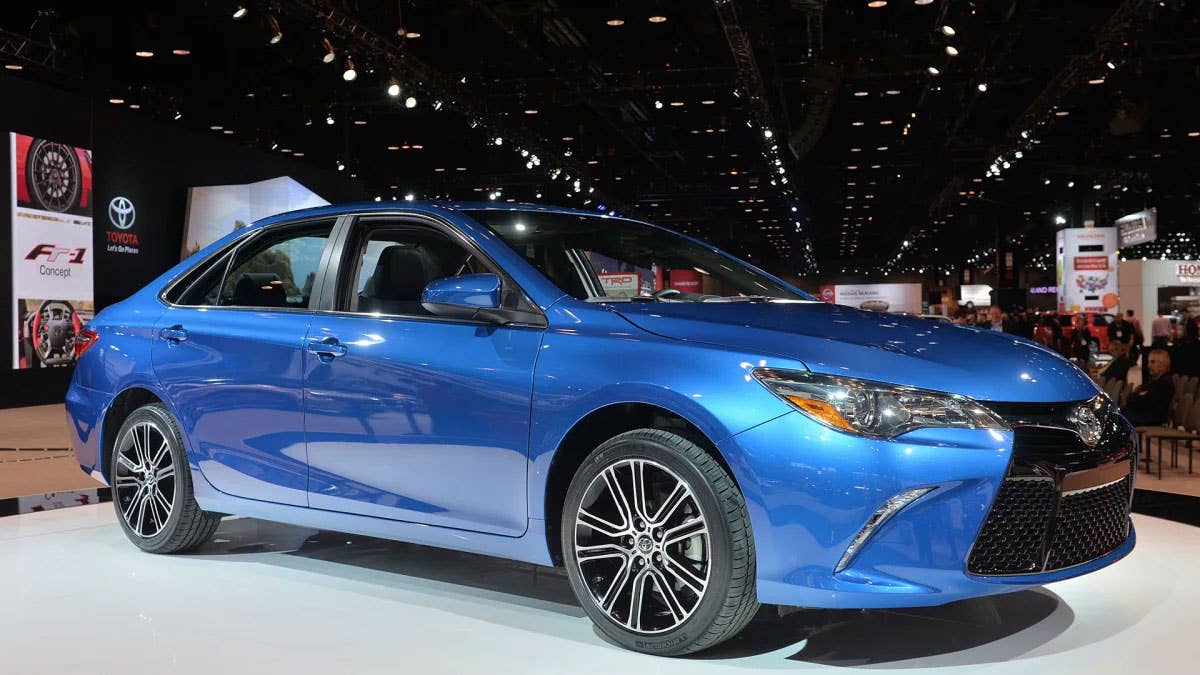 Toyota CPO program now takes cars up to 10 years or 125,000 miles ...