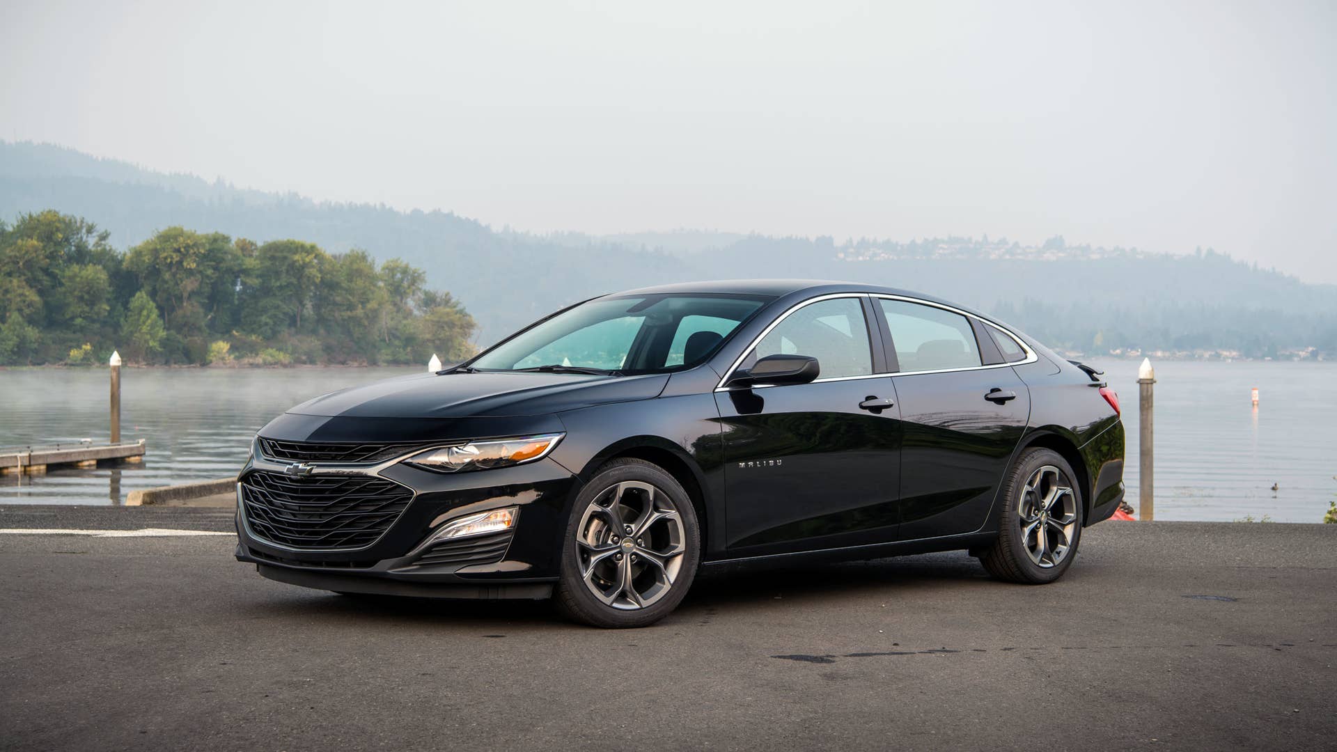 2025 Chevrolet Malibu a touch more expensive for two base trims - Autoblog