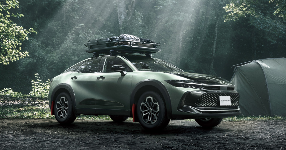 Special-edition Toyota Crown Landscape is ready to go off-roading ...