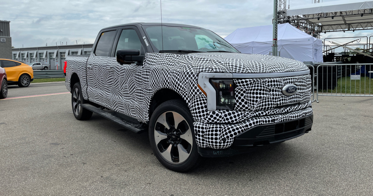 Ford F-150 Lightning Prototype First Ride | Ridin' like Biden - Autoblog
