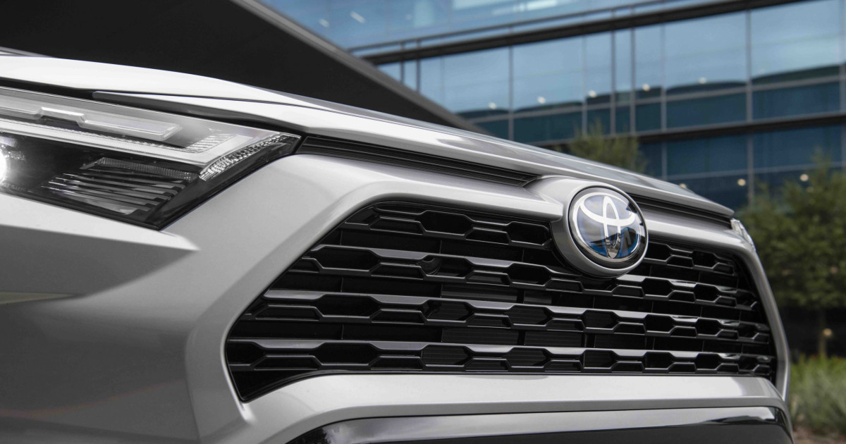 Toyota Gets Sued Again For Its Faulty Automatic Gearbox - Autoblog