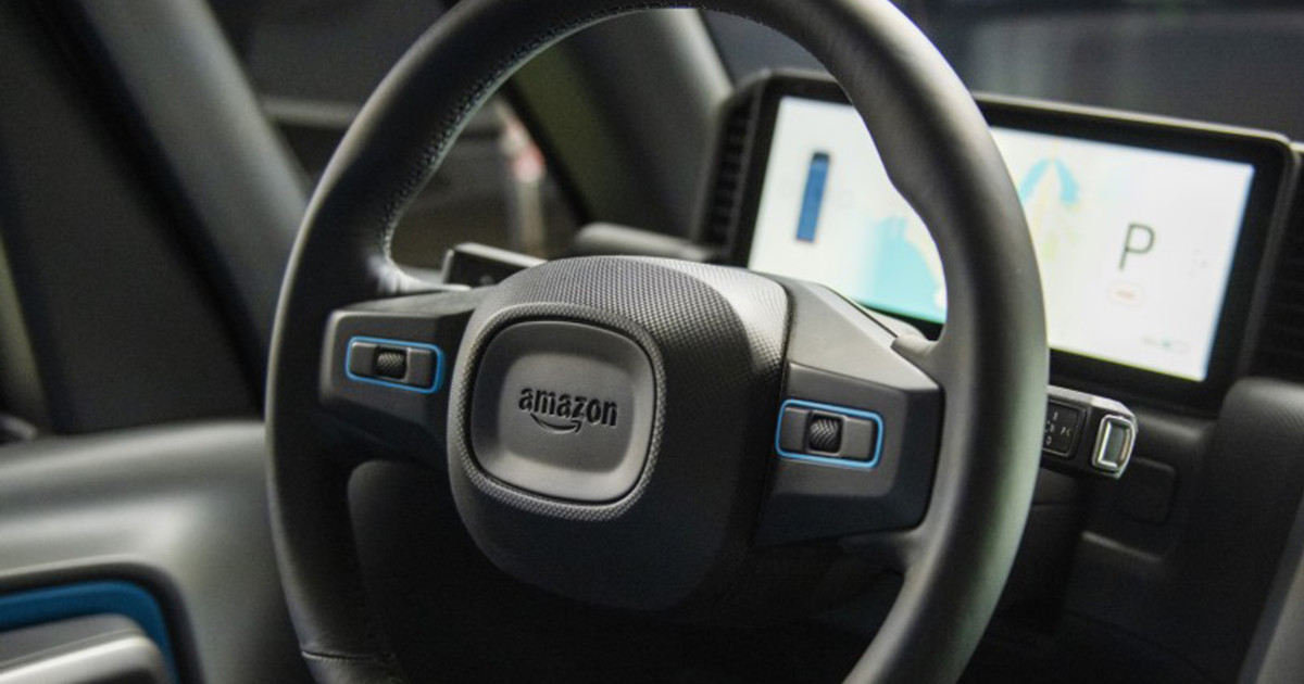 The Anker 3-Port Car Charger Is 37% Off - Autoblog