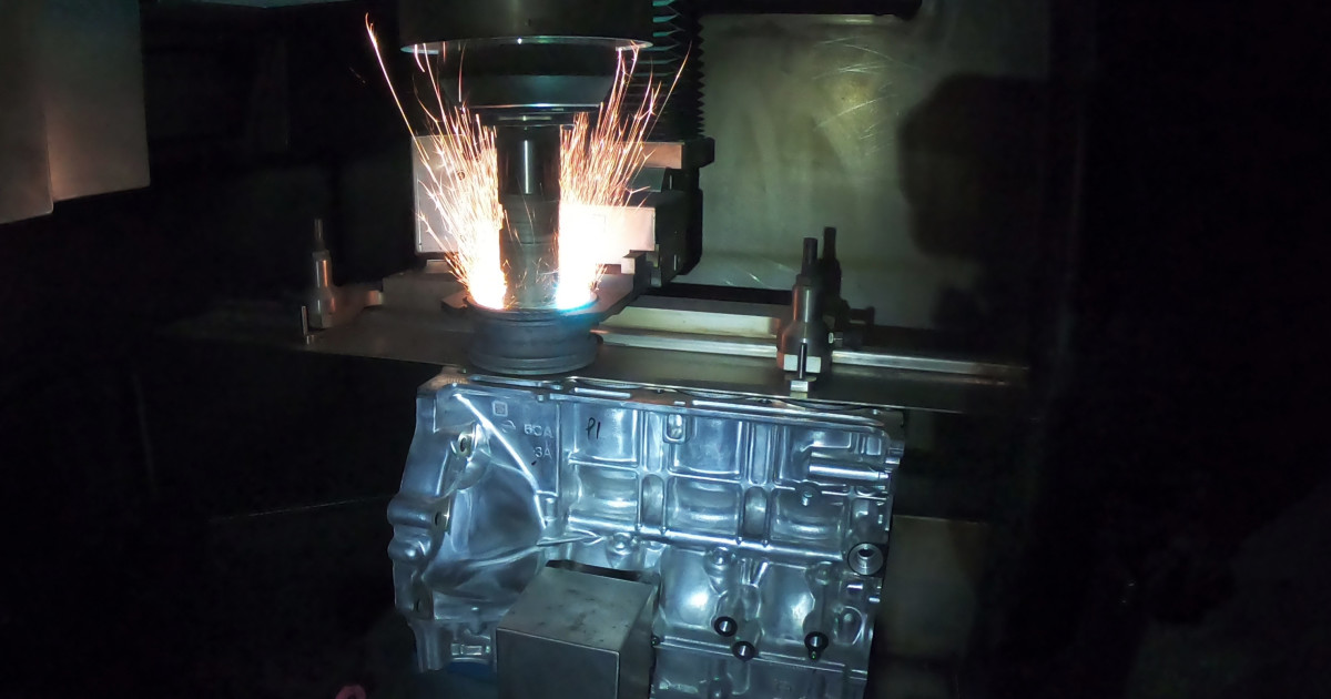 Nissan brings fascinating GT-R-derived cylinder coating tech to Altima ...