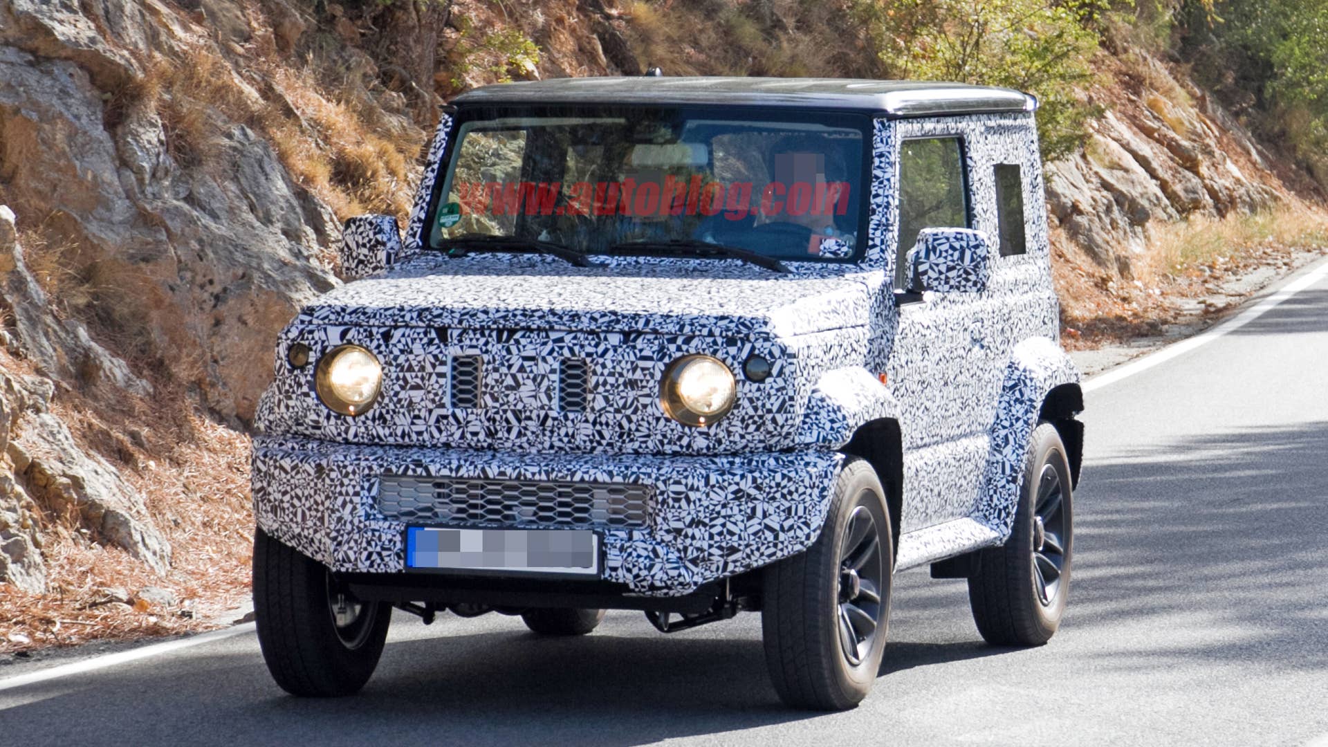 Meet the Jeep Wrangler's tiny Japanese doppelganger, the Suzuki Jimny ...
