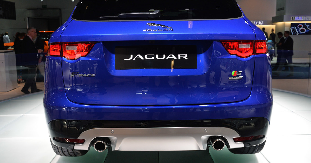 Jaguar Builds Its Final Gas-Powered Car as the Brand Goes All-Electric ...
