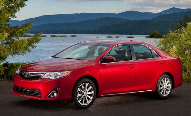 Toyota Camry lineup gets interior and tech updates one year in - Autoblog
