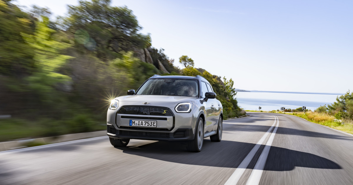MINI Launches Competitive Countryman EV Lease Deal for July - Autoblog