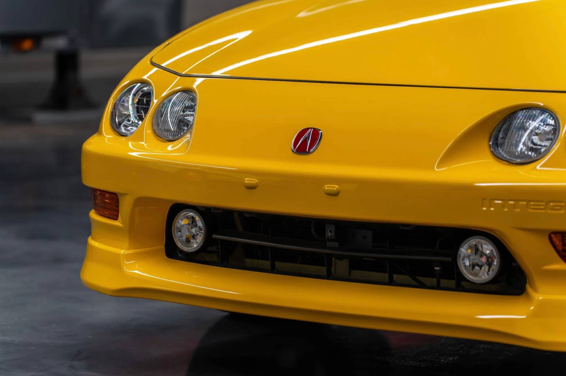 There's ONE Day Left To Buy This 5k-Mile 2001 Acura Integra Type R ...