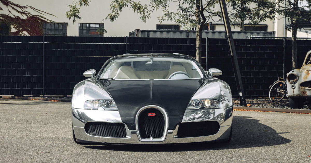Bugatti’s First Mirror-Finish Veyron Pur Sang Just Sold for $2.3 ...