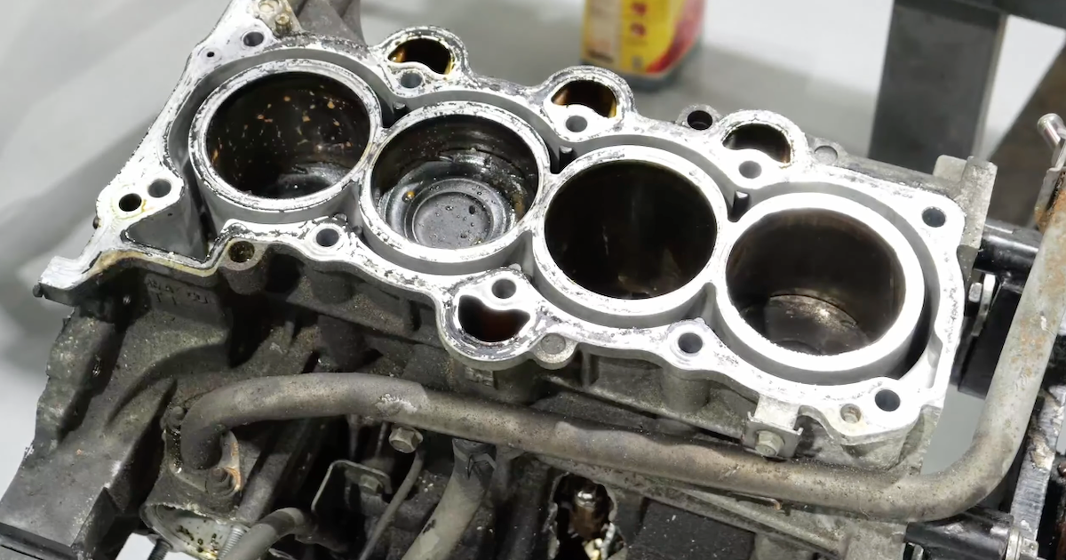 Hyundai Veloster Turbo Engine Blew Itself Apart at 144K Miles—Here’s ...