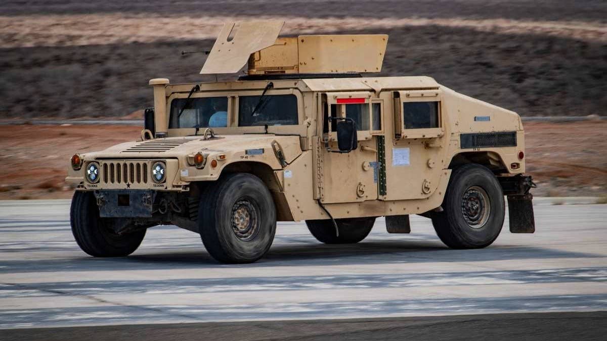 Inside the Texas Facility That Rebuilds the U.S. Military’s Humvees ...