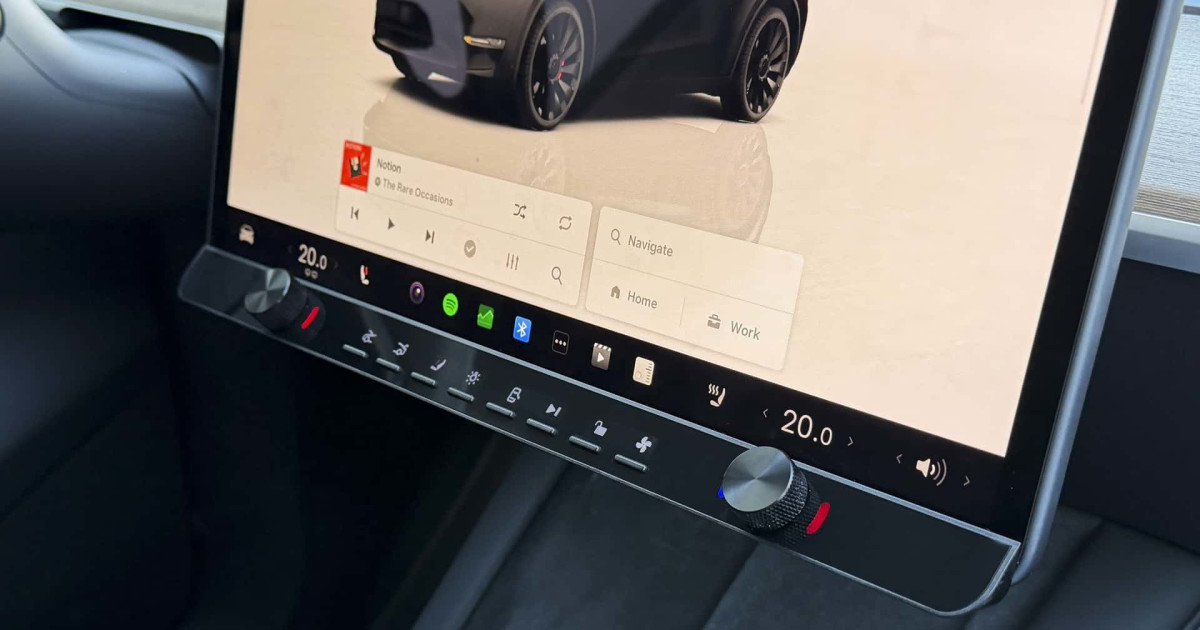 This Genius Button Bar Gives Tesla Owners the Buttons They’ve Been ...