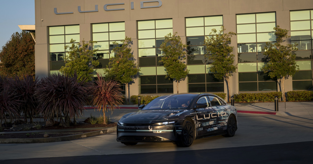 Lucid’s First Used-Car Program Quietly Admits Its EVs Depreciate Hard ...