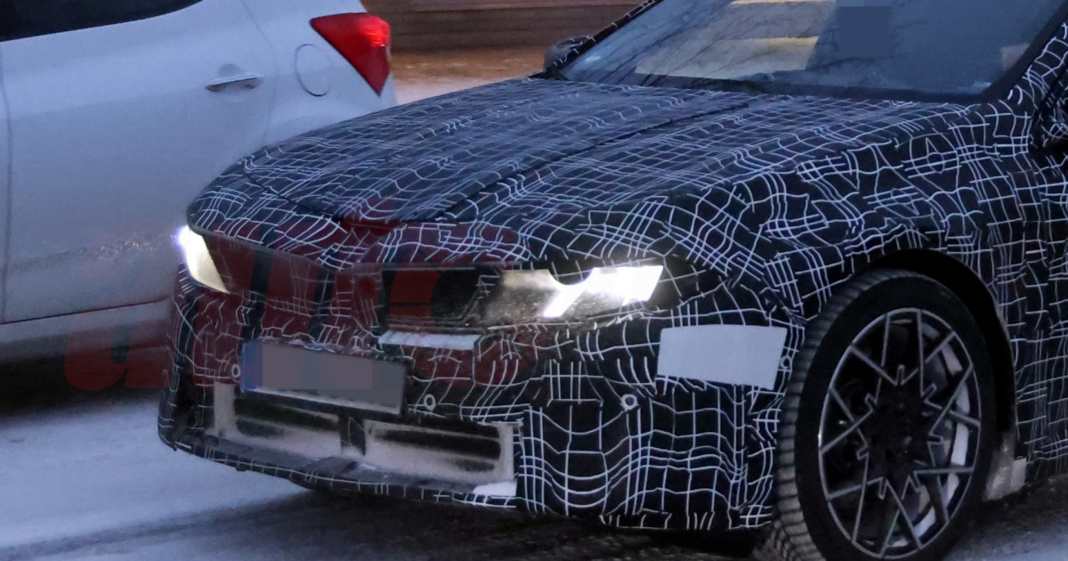 Next Year's BMW i3 Looks Cool As Ice In New Spy Shots - Autoblog