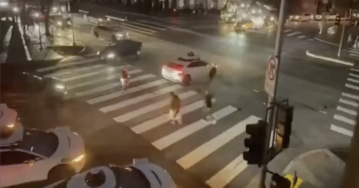 Waymo Robotaxis Froze During San Francisco Blackout, Exposing A New ...