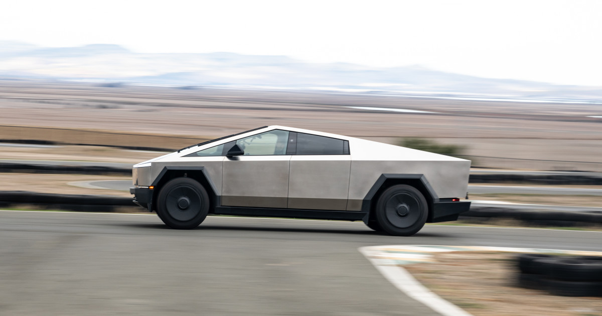 Someone Turned a Tesla Cybertruck Into a Six-Seater - Autoblog