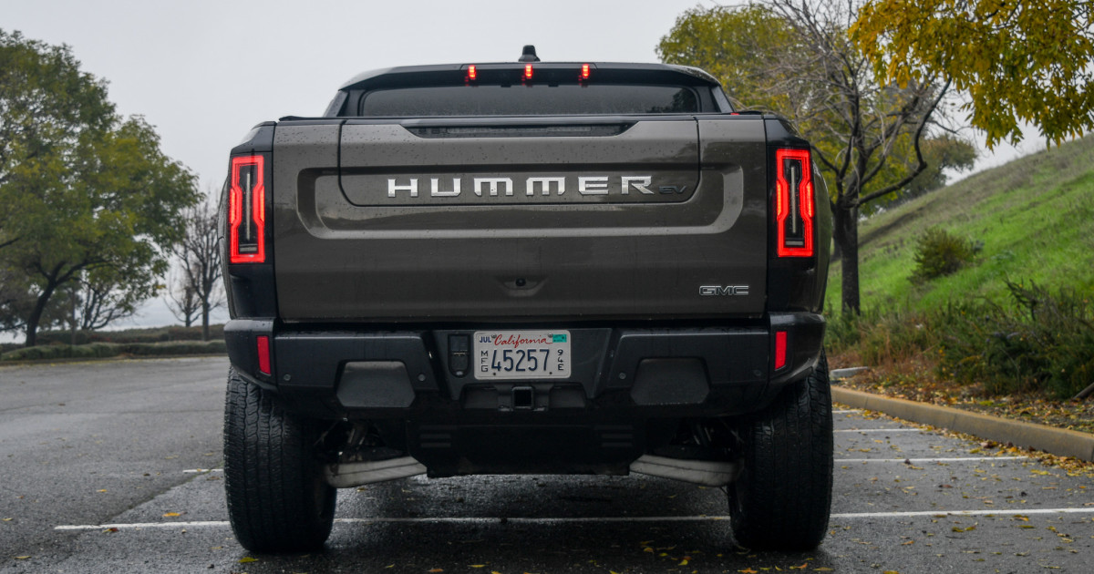 What Makes the 2026 GMC Hummer EV 3X Pickup Ridiculous is Actually What ...
