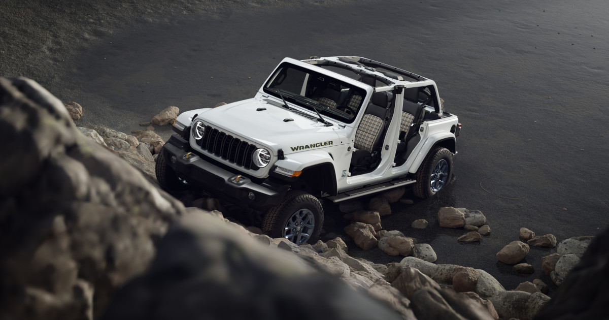Jeep’s 85th Anniversary Wrangler Adds Retro Style Without a Huge Price ...