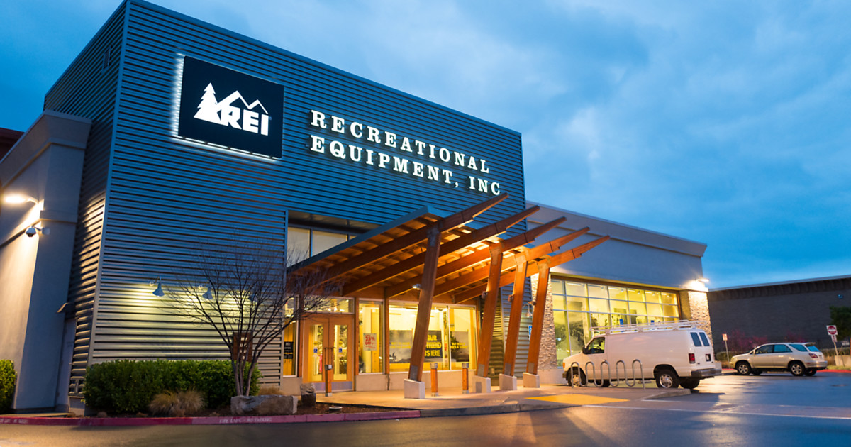 REI’s Lightest Down Jacket Is on Sale for 33% Off - Autoblog