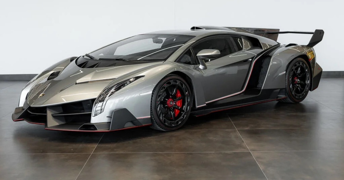 One of Three Lamborghini Venenos Just Hit the Open Market - Autoblog