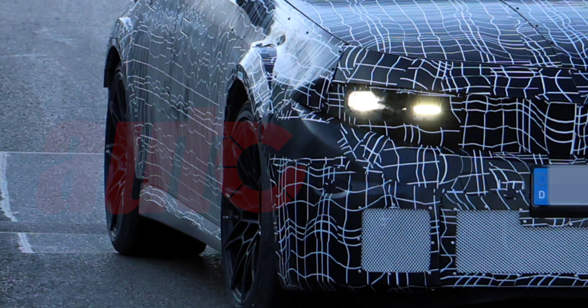 First-Ever Hybrid BMW M3 Spied With Massive New Fenders - Autoblog