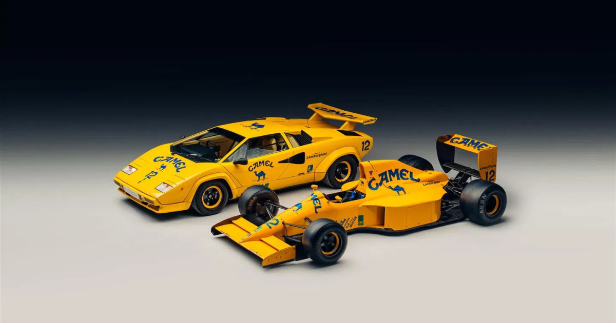 This Lamborghini Countach Comes with a Matching Lotus F1 Car - Autoblog