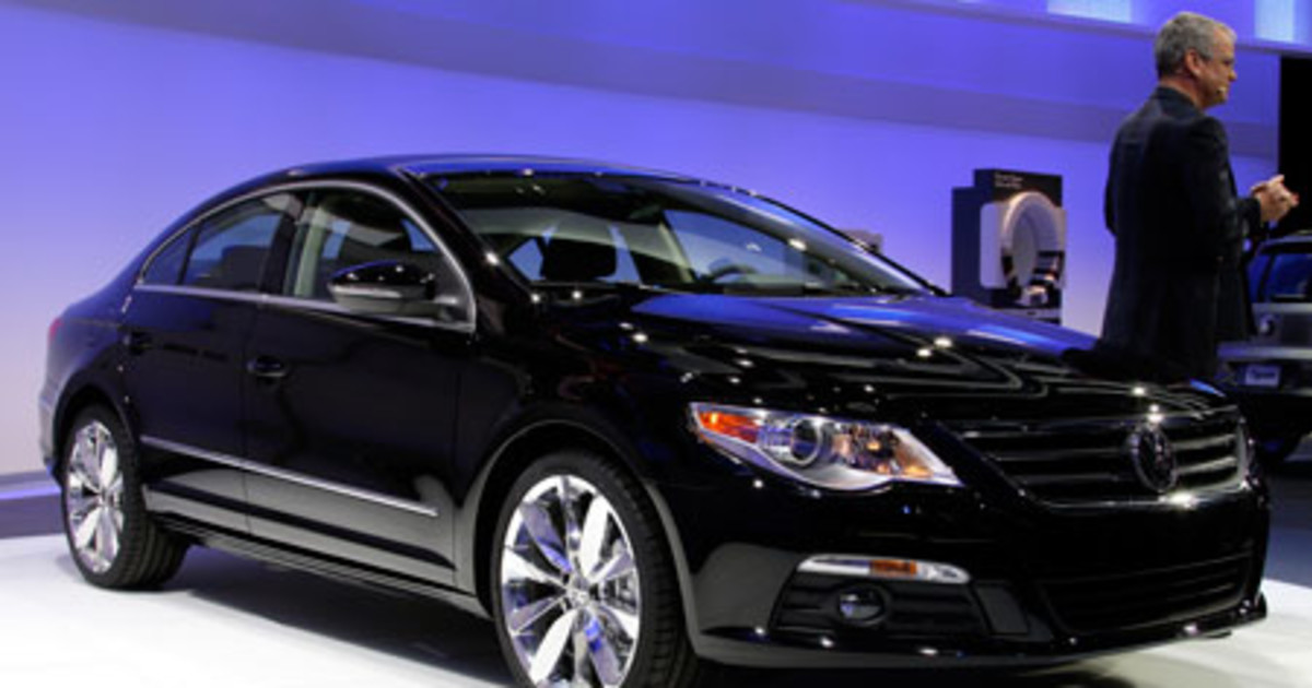 Mind the Gap: VW planning another sedan to slot in between Passat CC ...