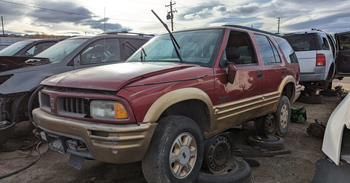 Junkyard Gem: 1997 Oldsmobile Bravada - Autoblog