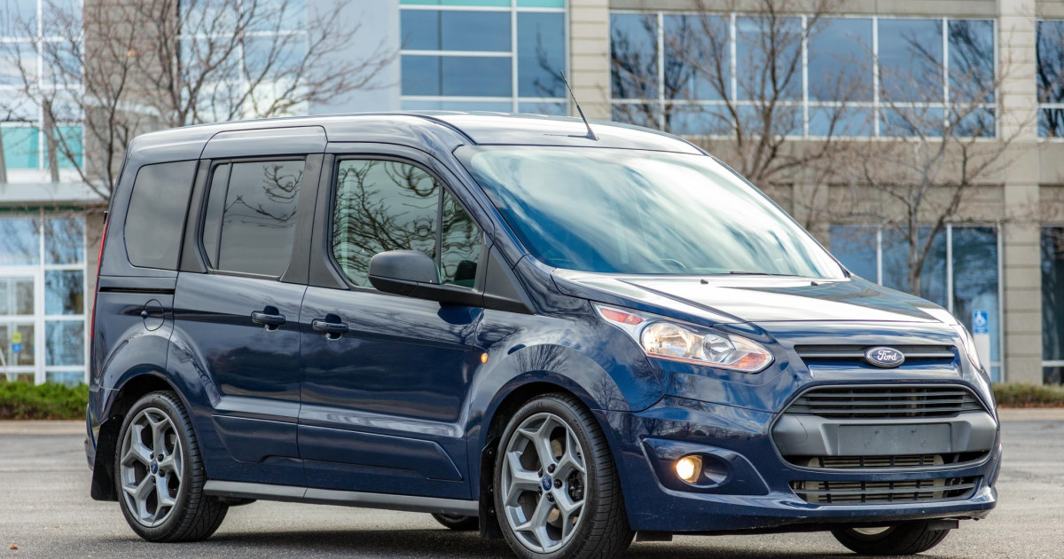 Ford Transit Connect with a Focus ST drivetrain is the van of your ...