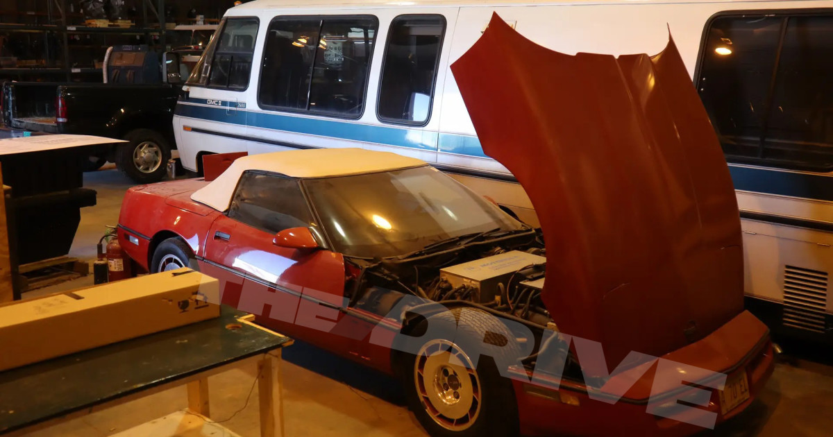 Motorola-built electric Chevy Corvette C4 found in Illinois scrapyard ...