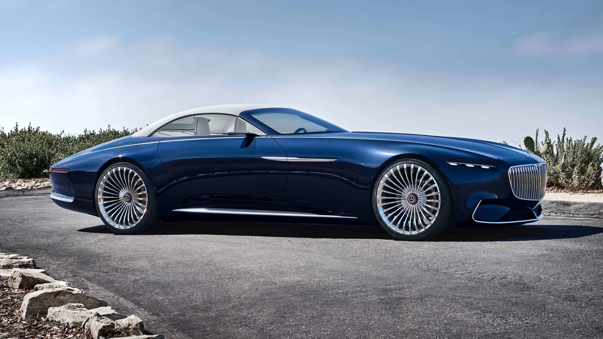 Michael Keaton's Batman will roll in the Mercedes-Maybach 6 concept ...