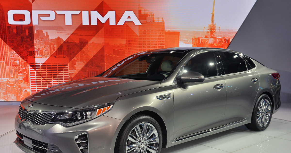 2016 Kia Optima builds on third-gen car's sense of style, efficiency ...