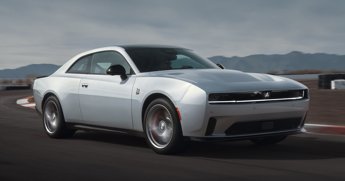 Dodge's Fratzonic Chambered Exhaust starts sounding mean - Autoblog
