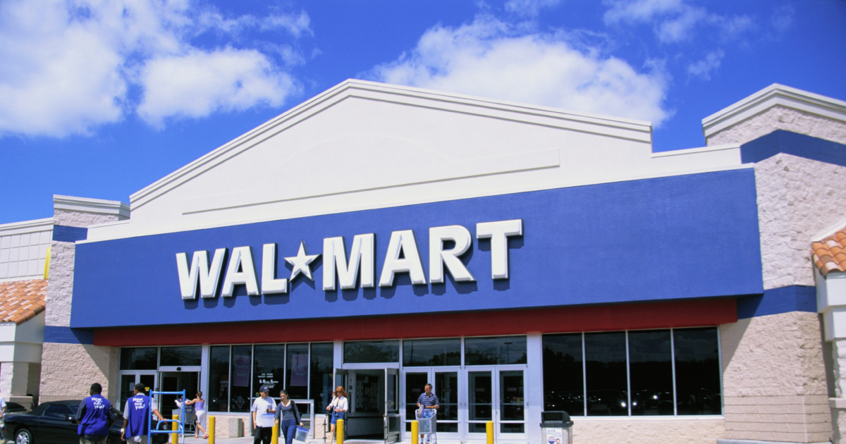 Shop the $370 Onson upholstery cleaner for $80 at Walmart - Autoblog